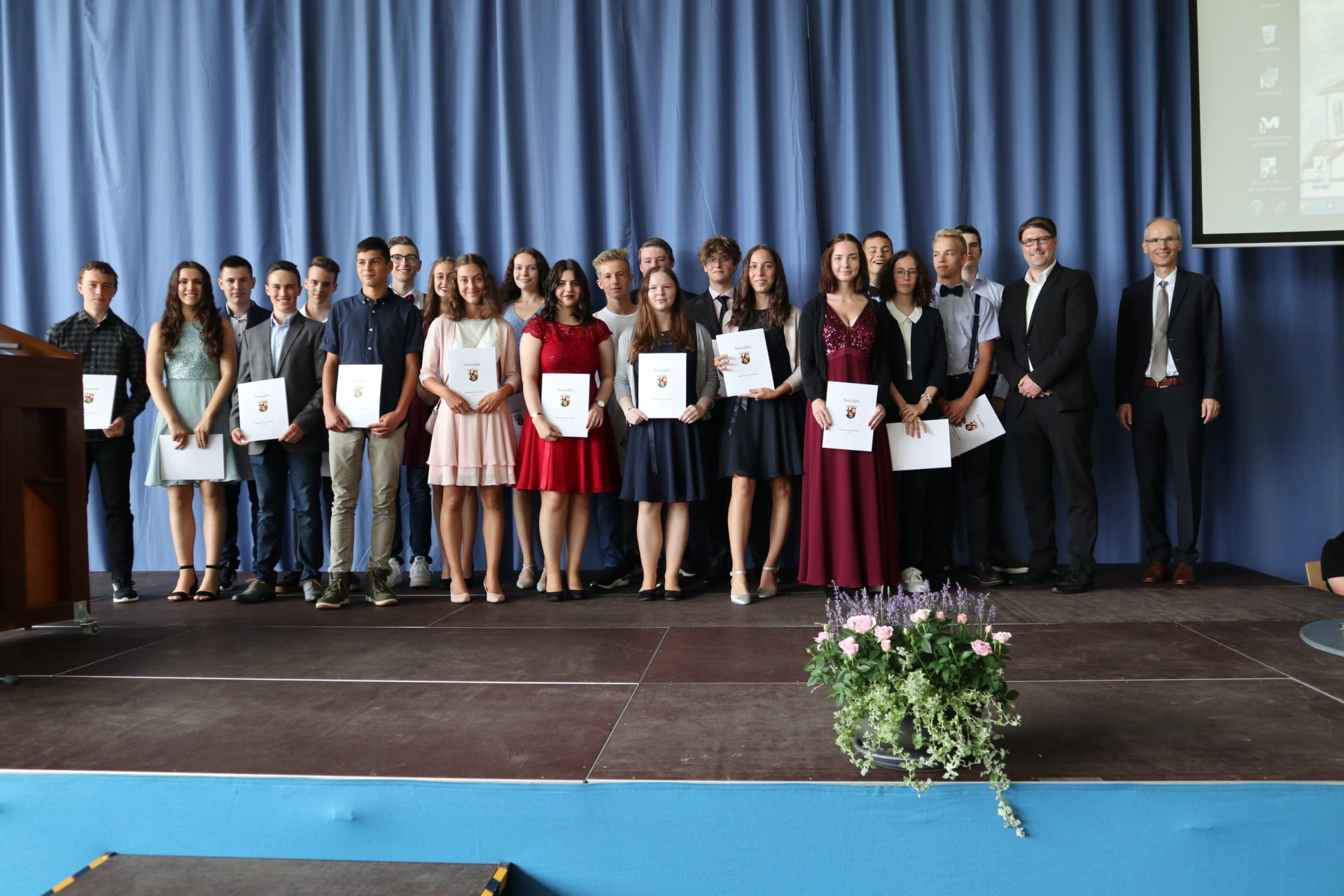 Cochemer Realschüler sagen ihrer Schule Lebewohl - Realschule plus Cochem